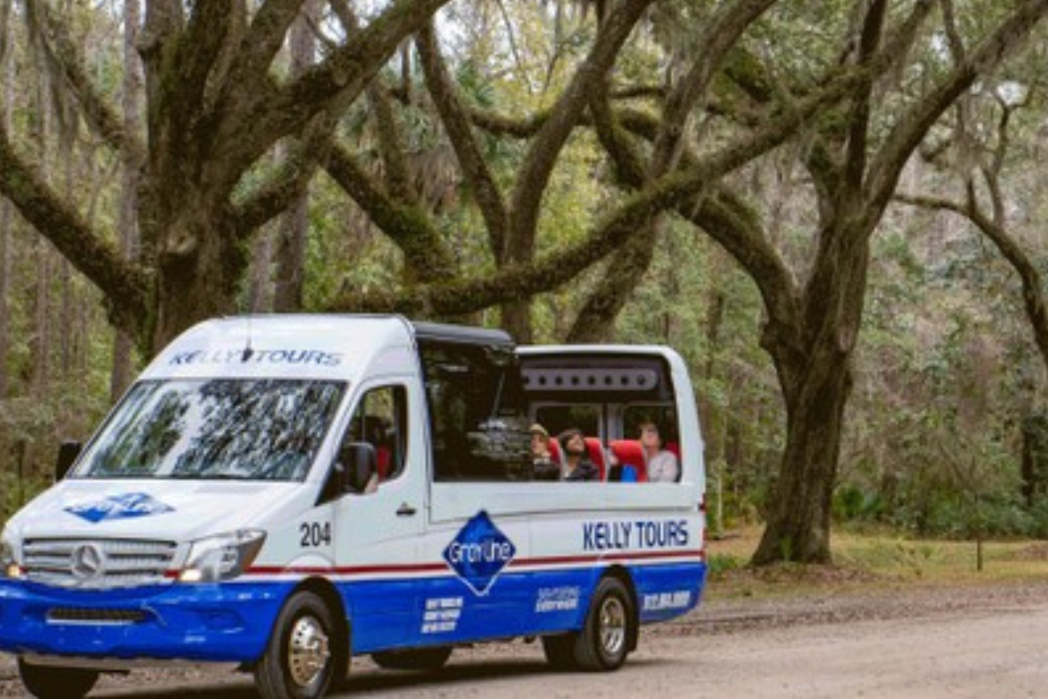 90 Minute Convertible Sprinter History Tour of Savannah | Gray Line