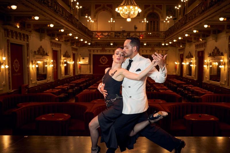 Premium Dinner Show at Mansion Tango | Gray Line