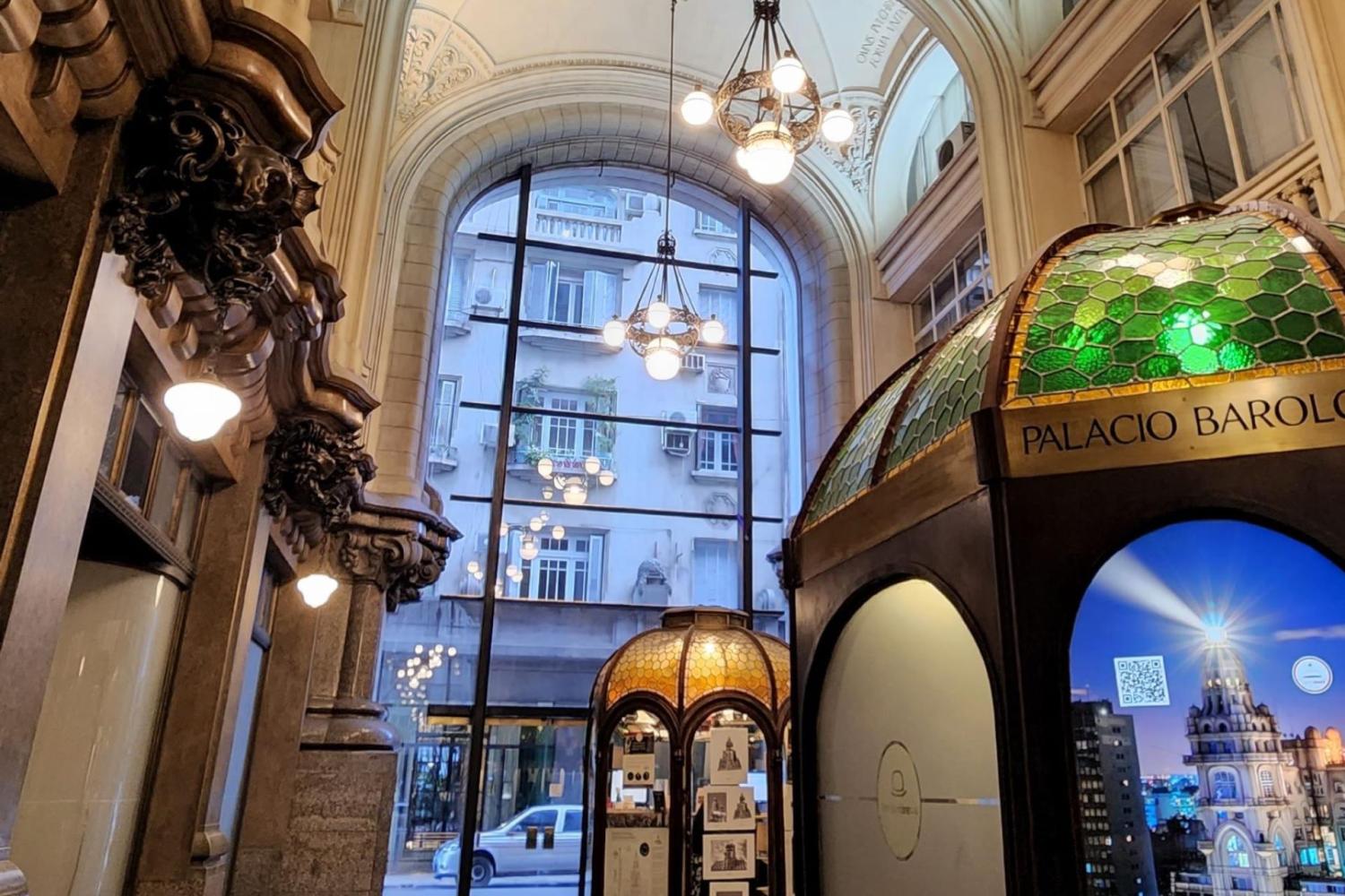 Guided Tour, Discover the Secrets of the Barolo Palace | Gray Line