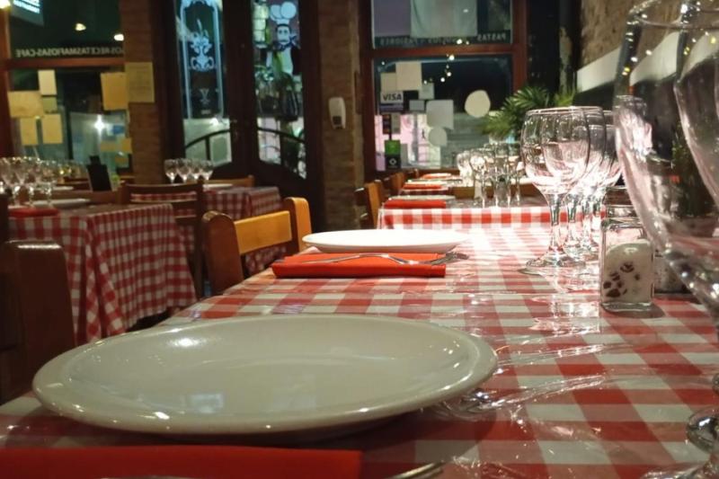Dinner at Arte de Mafia, Mafioso Theme Restaurant in Palermo - Menu 1 ...