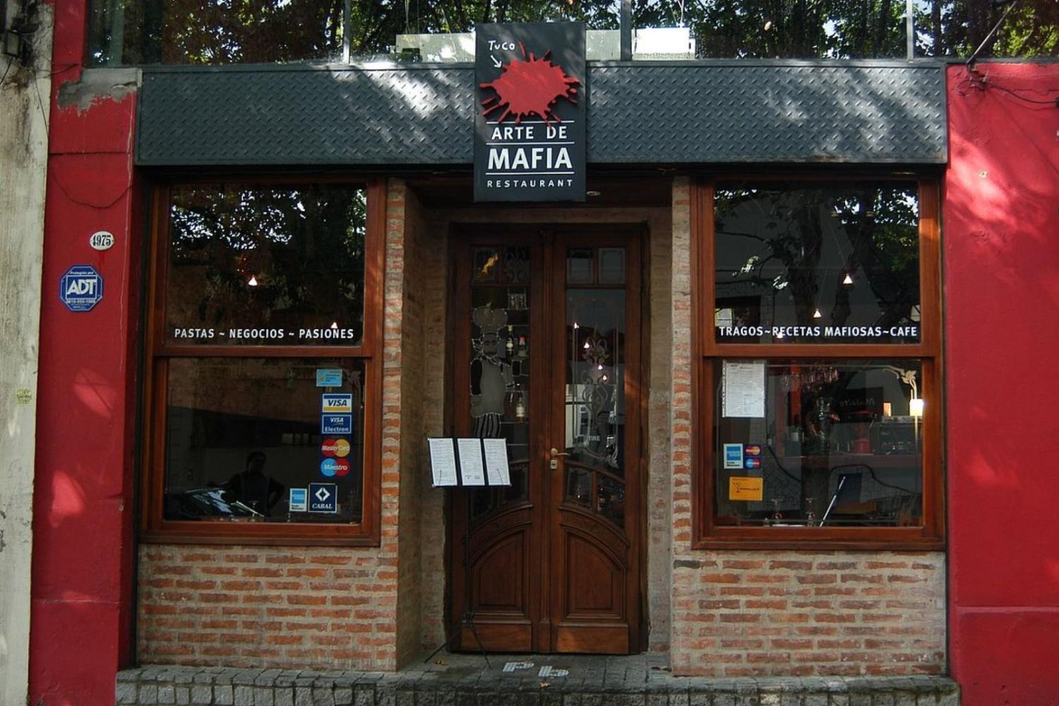 Dinner at Arte de Mafia, Mafioso Theme Restaurant in Palermo - Menu 2 ...