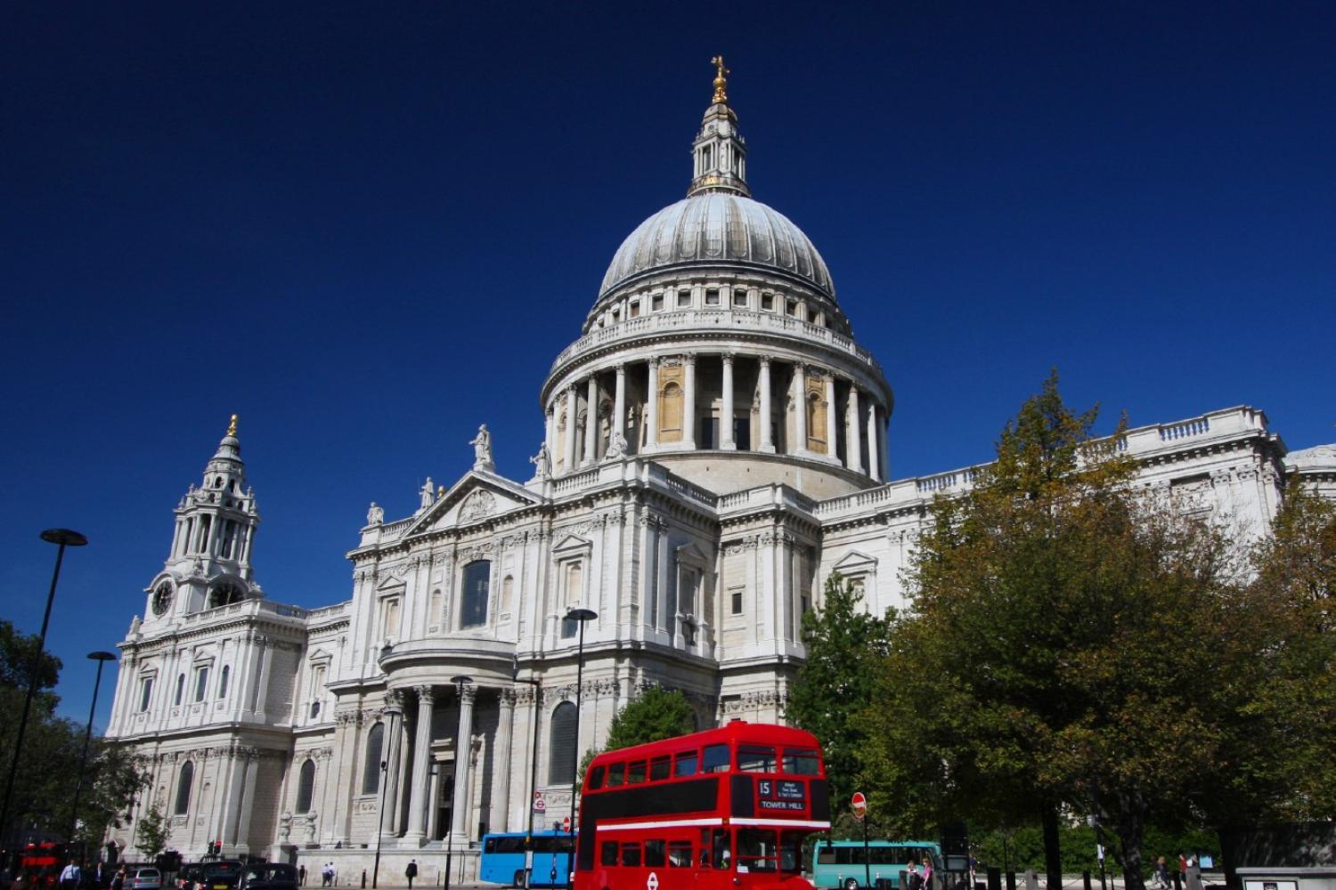 London’s Ultimate Routemaster Bus Tour with Live Guide | Gray Line