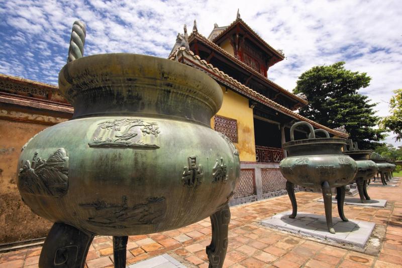 HALF DAY CYCLO HUE CITY PRIVATE TOUR | Gray Line