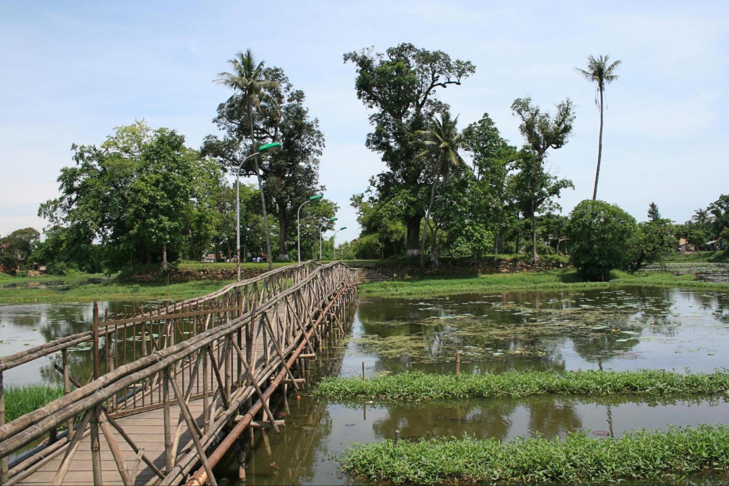HALF DAY CYCLO HUE CITY PRIVATE TOUR | Gray Line