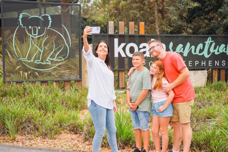 Port Stephens Tour - English | Gray Line