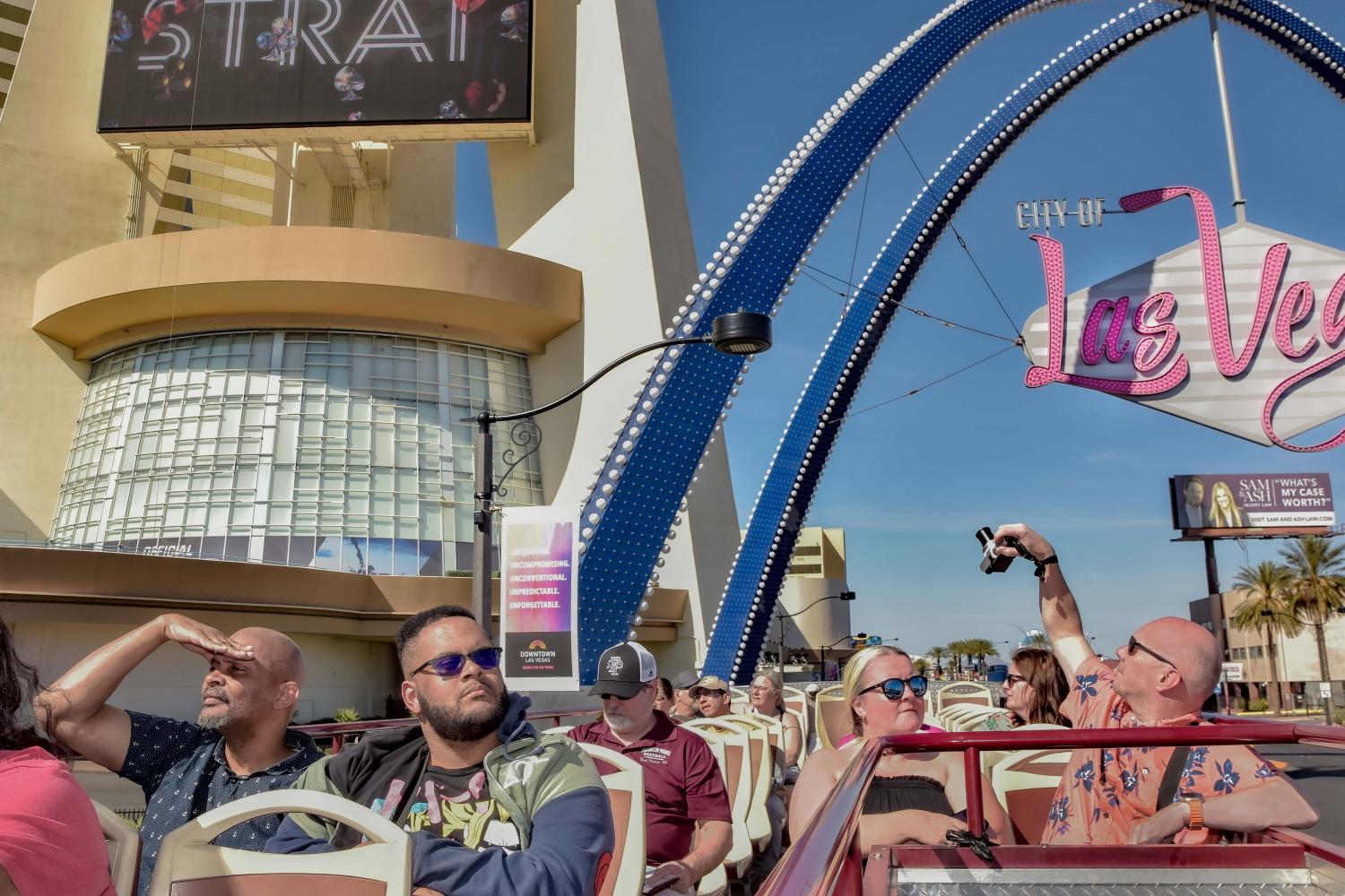 Big Bus Tours Hop-On Hop-Off Discover Ticket BOGO